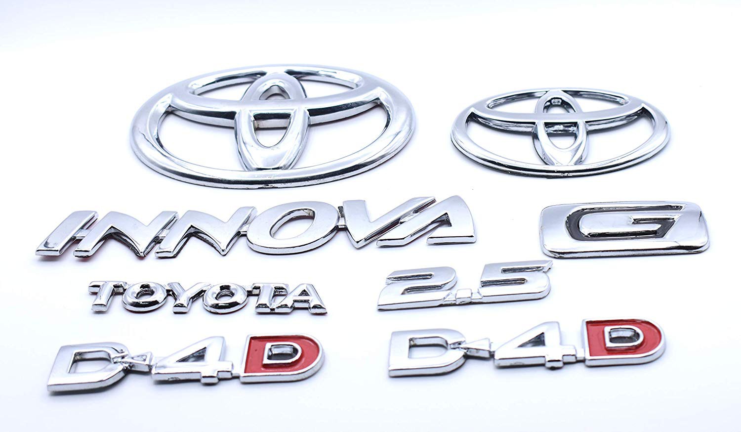 Toyota innova 2.5 d-4.d g Emblem - Make My Gaadi